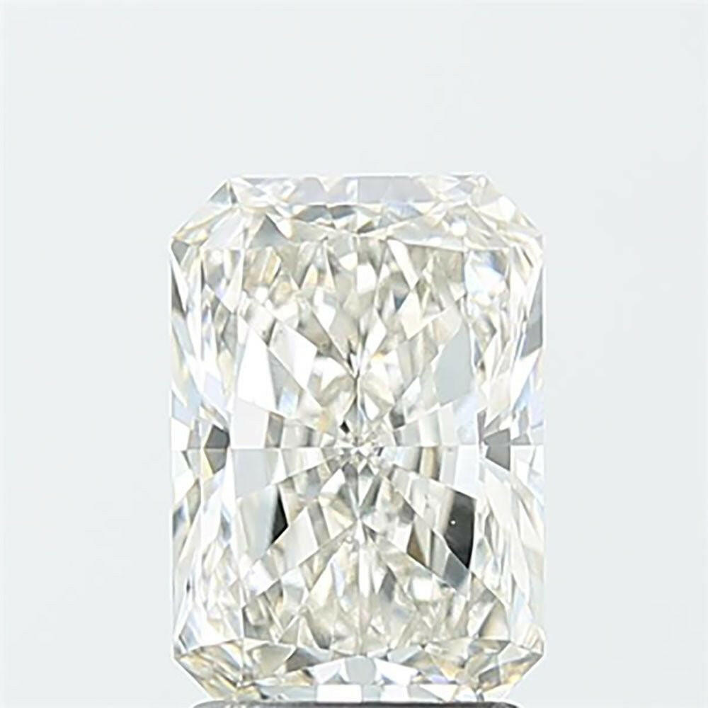 2.15ct Lab Grown Diamonds in a Radiant Shape | SolitaireMart